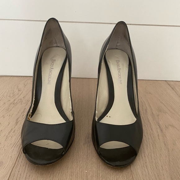 Enzo Angiolini | Shoes | Enzo Angiolini Classic Peep Toe Leather Heels ...
